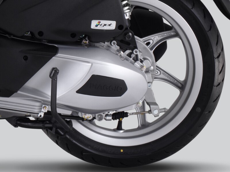 Piaggio Liberty: 125cc high wheel scooters